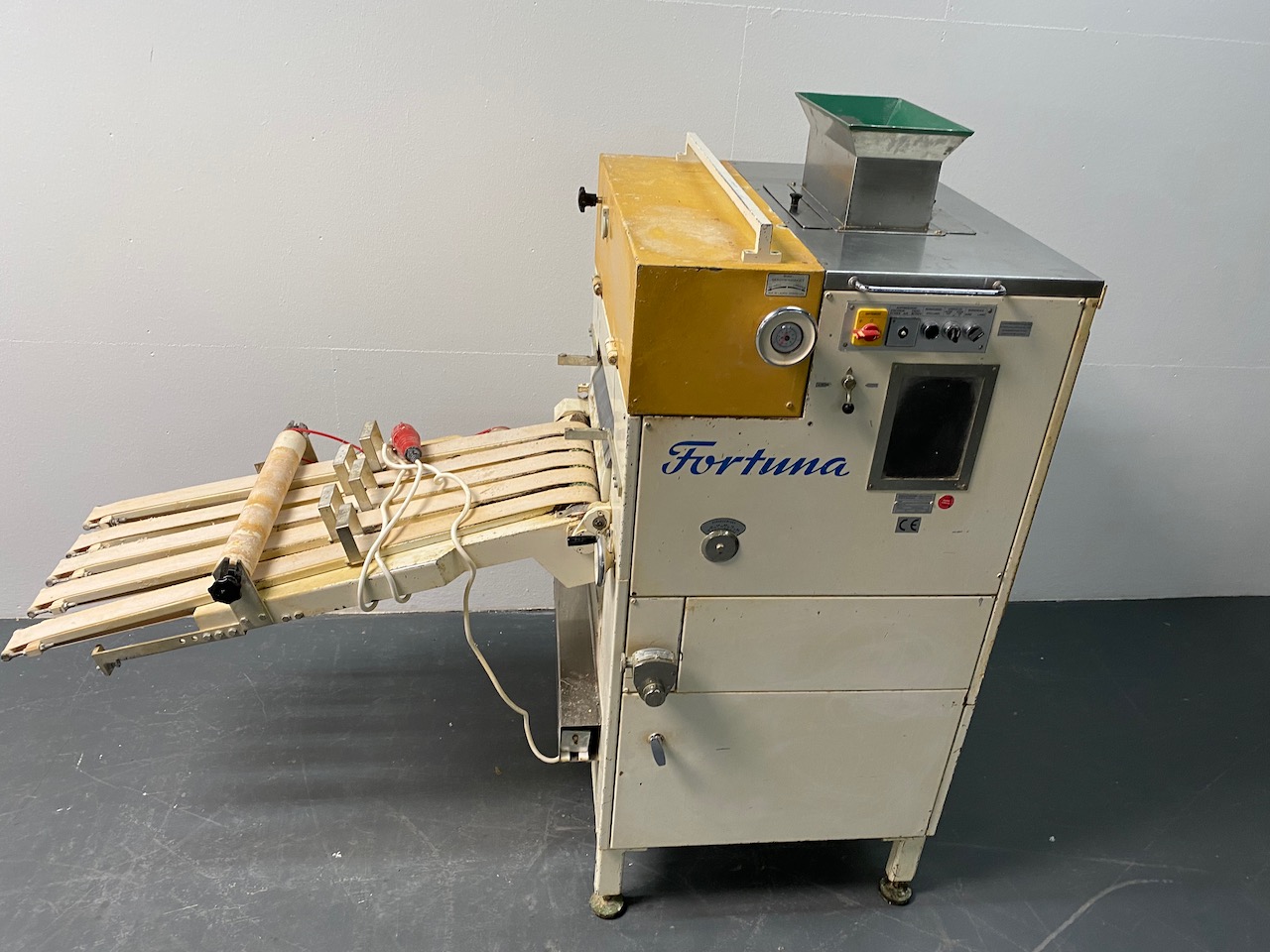 Fortuna KM5 Kopfmaschine | Euro-Back